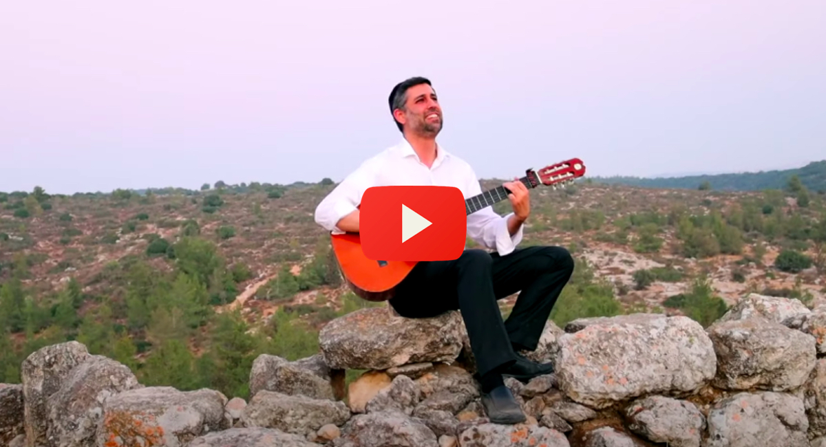 This is the Song You Need Before Bringing in the Holy Shabbat
