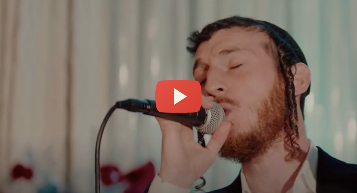 Popular Hasidic Singer Uses Angelic Voice to Honor Holocaust Survivors